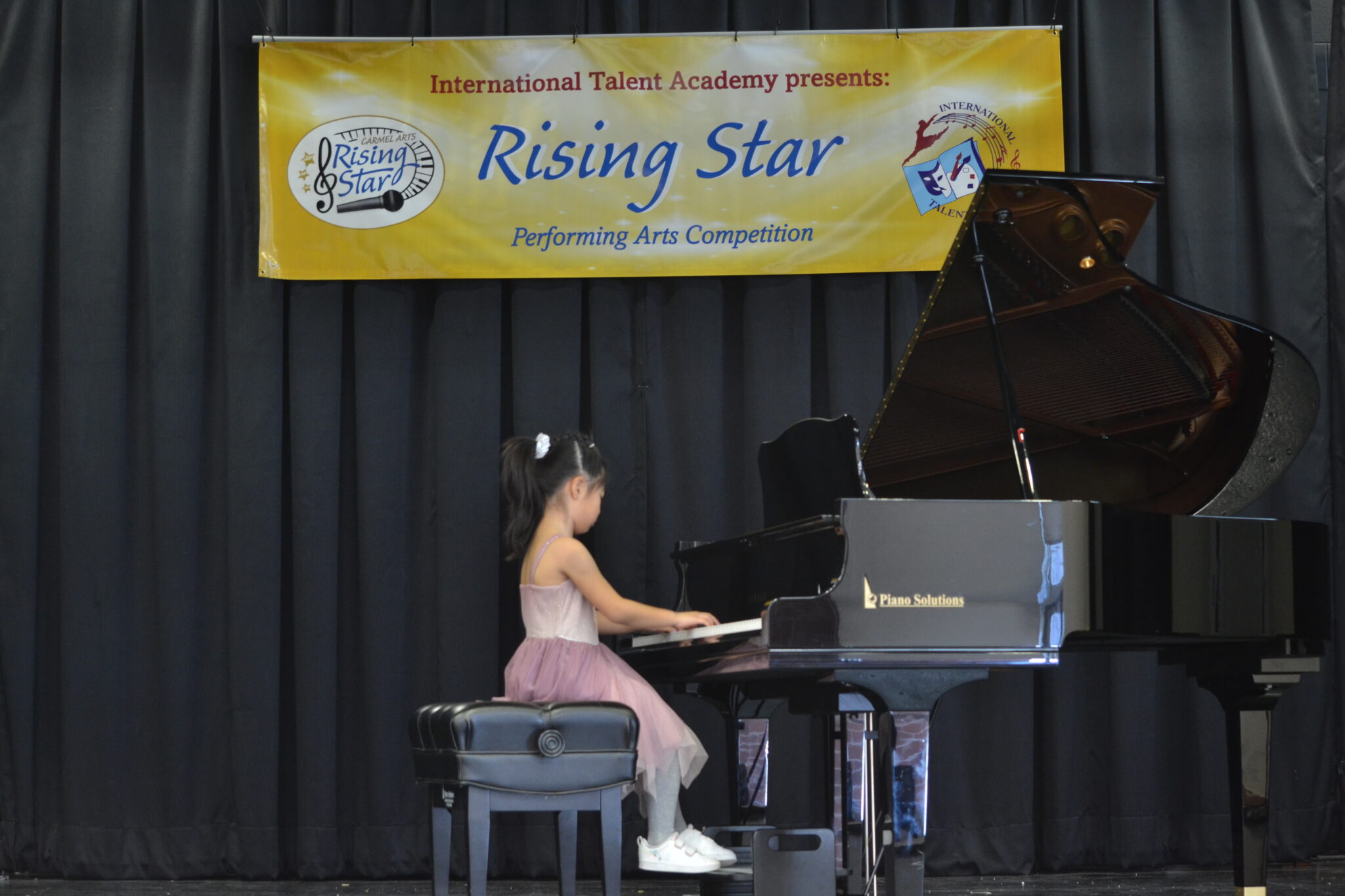 Carmel Arts RISING STAR COMPETITION – ONLINE